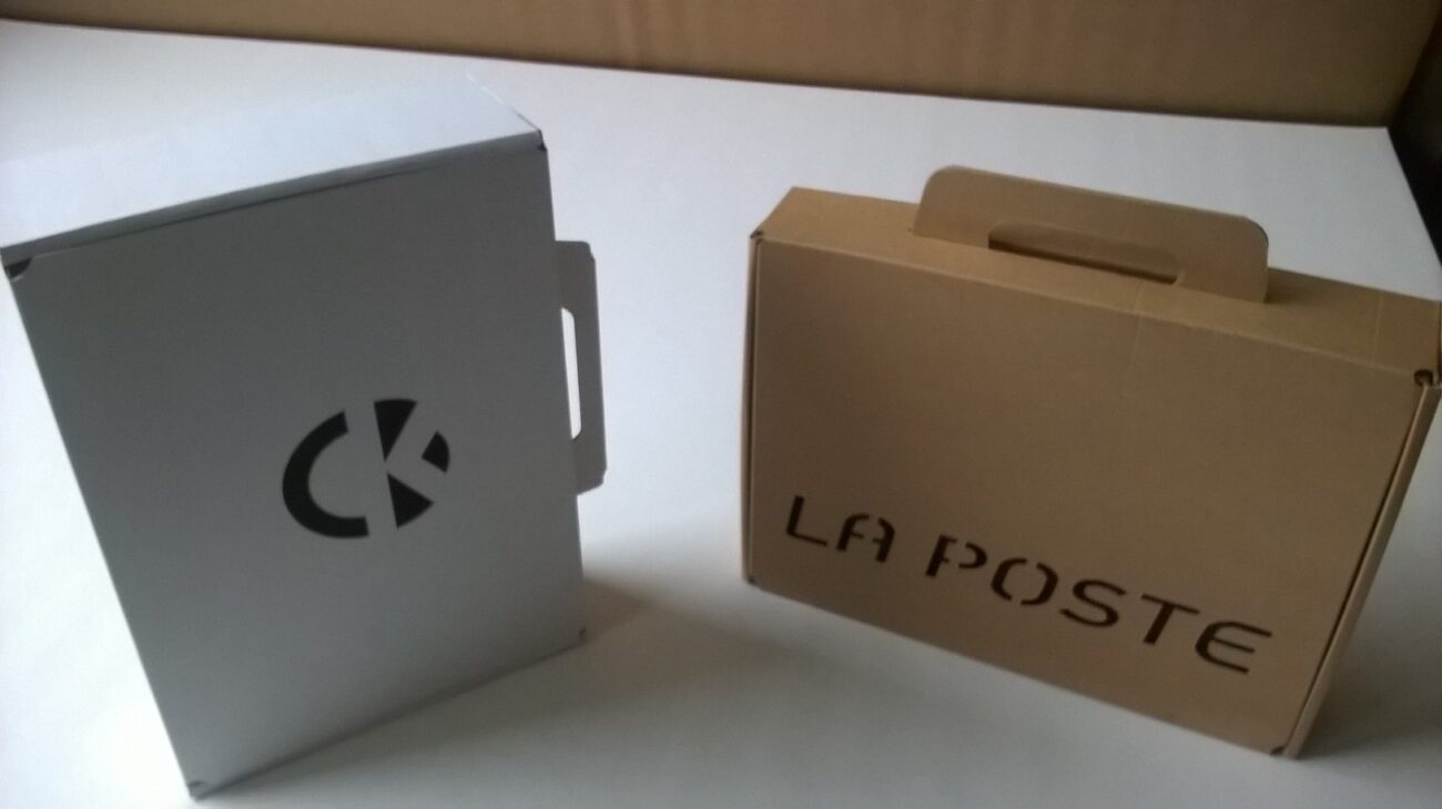 Valisette en carton personnalisable | CartonkitEvents